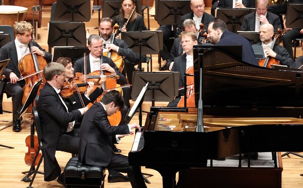 조성진 피아니스트 라벨 음반 발매