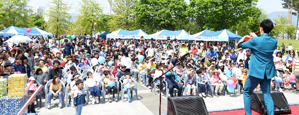 거창군, 창포원서 어린이날 큰잔치…"25개 체험 부스"
